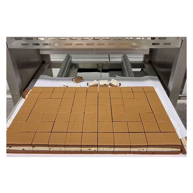 Industrial Sheet Cake Cutting Machine | Ultrasonic Black Forest Cake ...